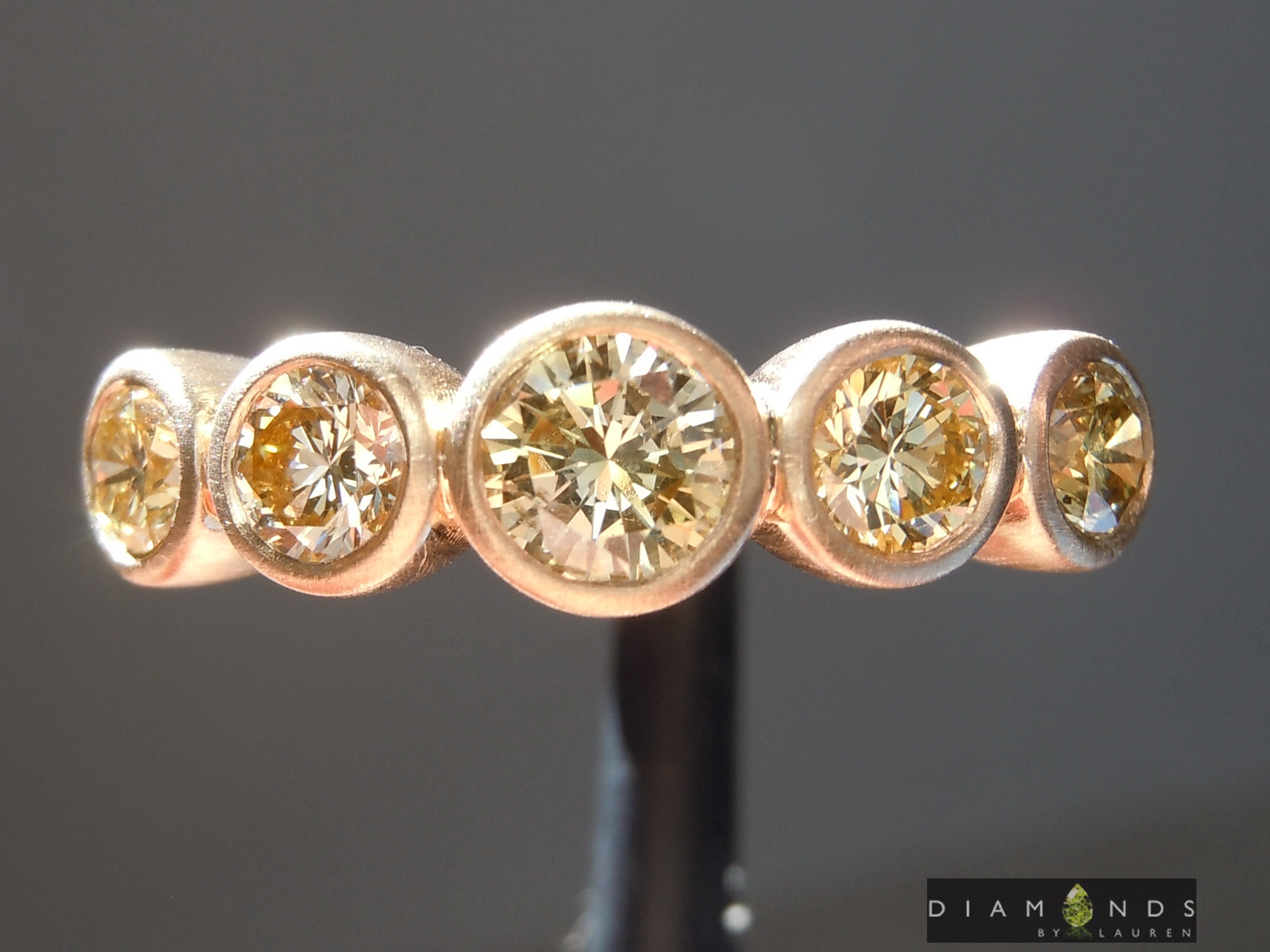 1.16ctw Yellow Round Diamond Ring